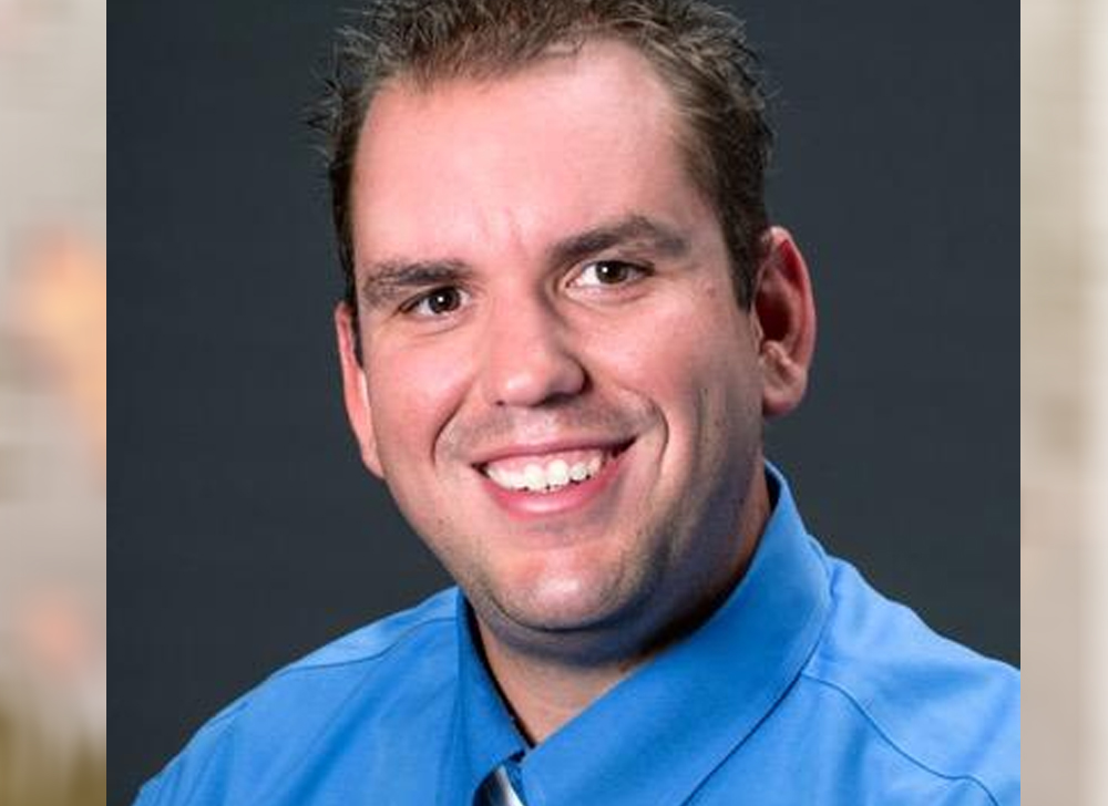 Fans of a meteorologist from Houston collect money for his vacation ...